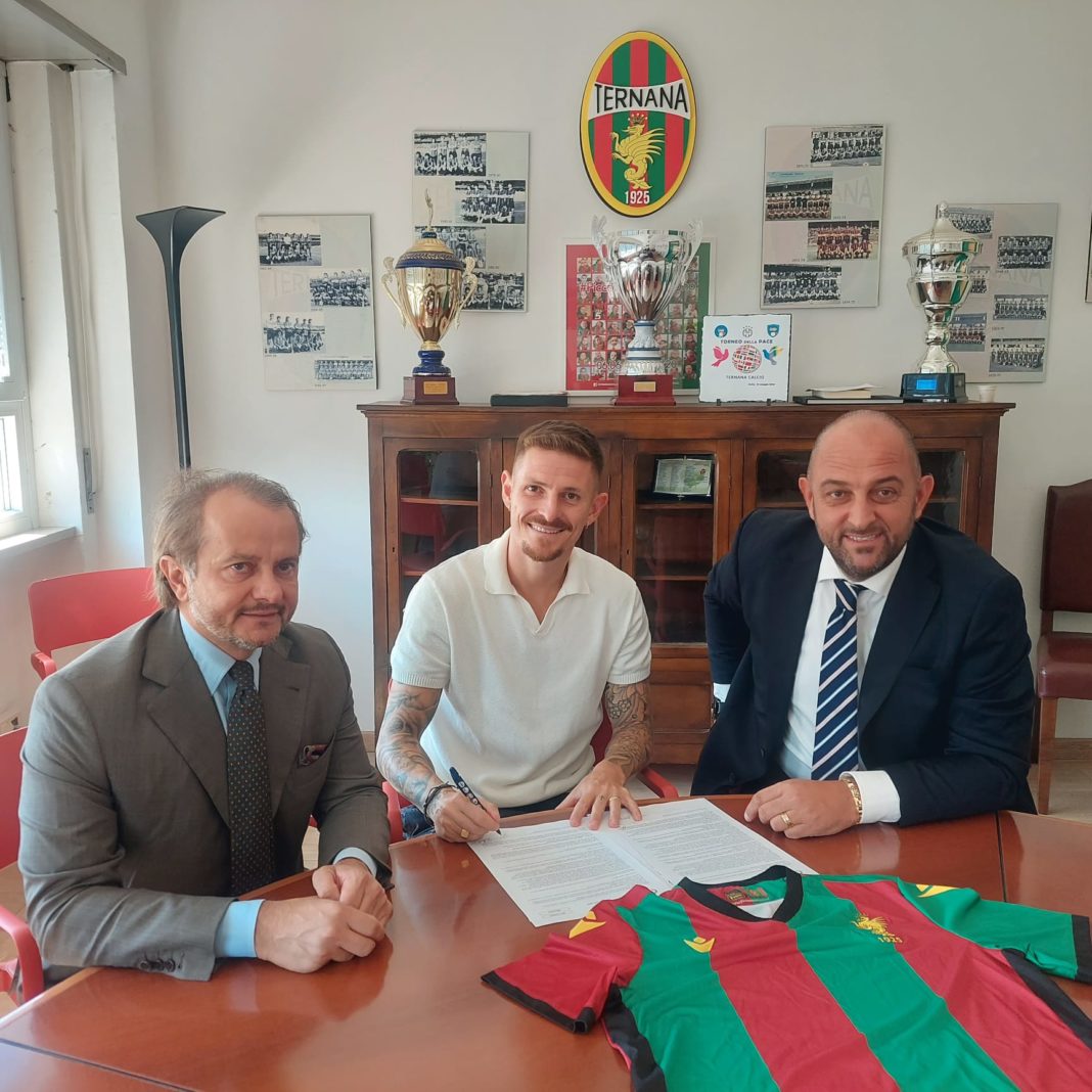 Loiacono: "ho accettato subito, non si può dire di no alla Ternana ...